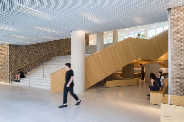 High-Rise Meets Courtyard in BIG’s Courtscraper VIΛ 57 W - Archipreneur
